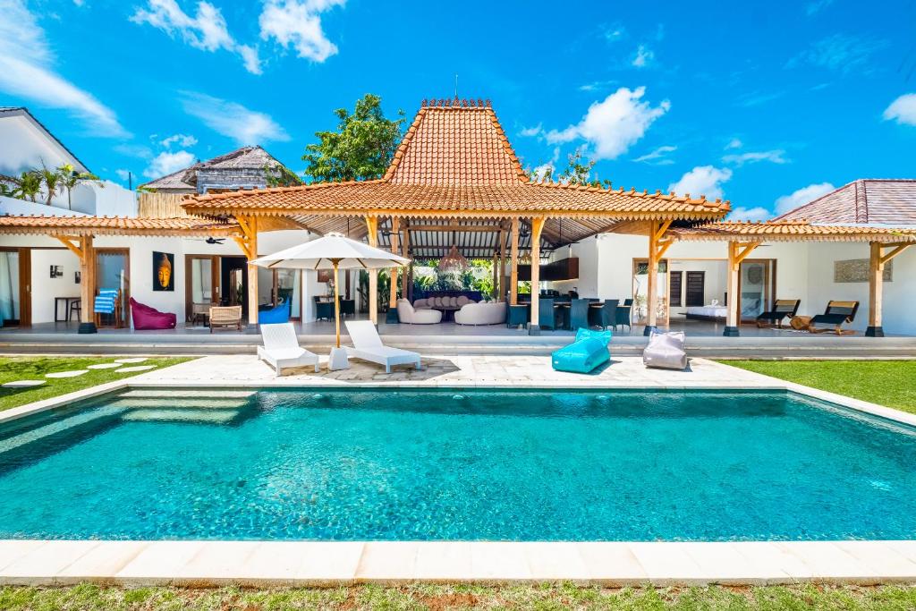 Villa Korai brand new - Spacious 4bdrs villa - Balangan Beach, Uluwatu ...