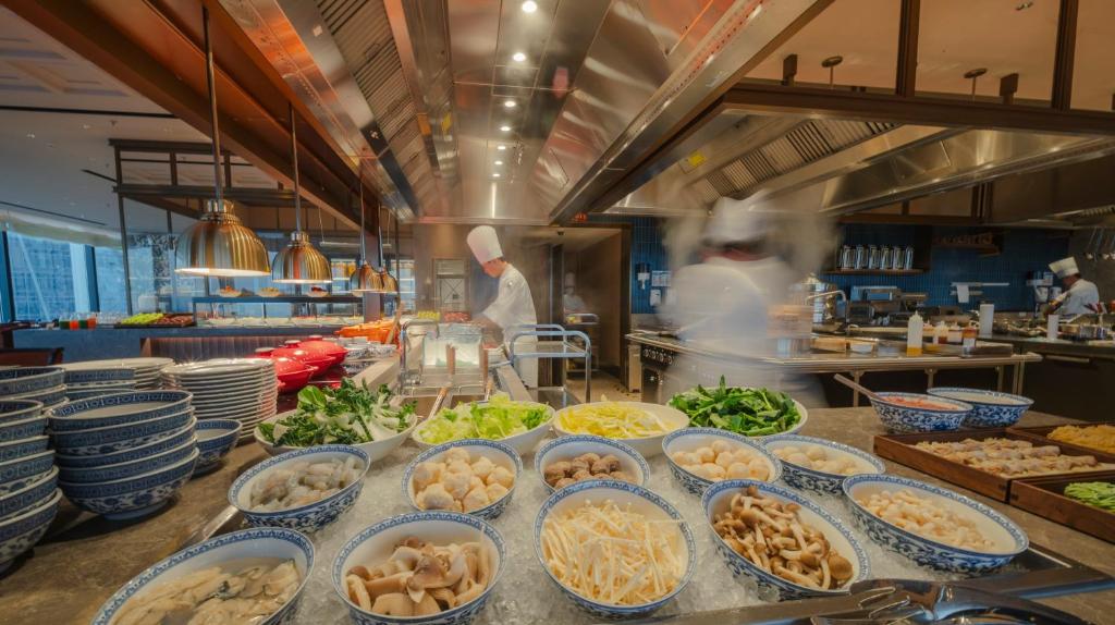 The St. Regis Shenzhen Bao'an, Shenzhen (updated prices 2025)