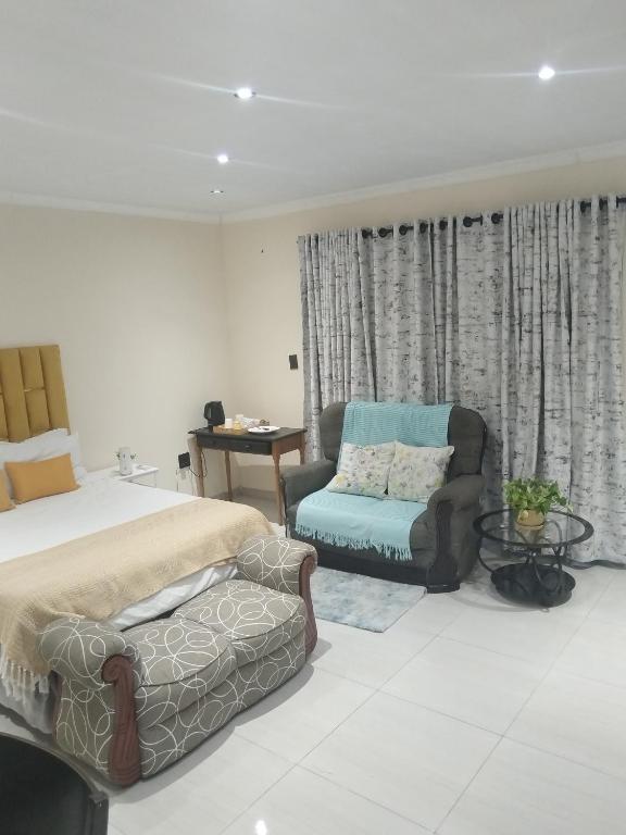 Springbok Guest house, Mandini (updated prices 2026)