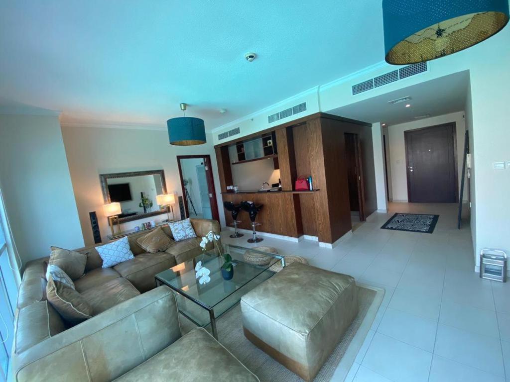 Sunset Home, Dubai (updated prices 2025)