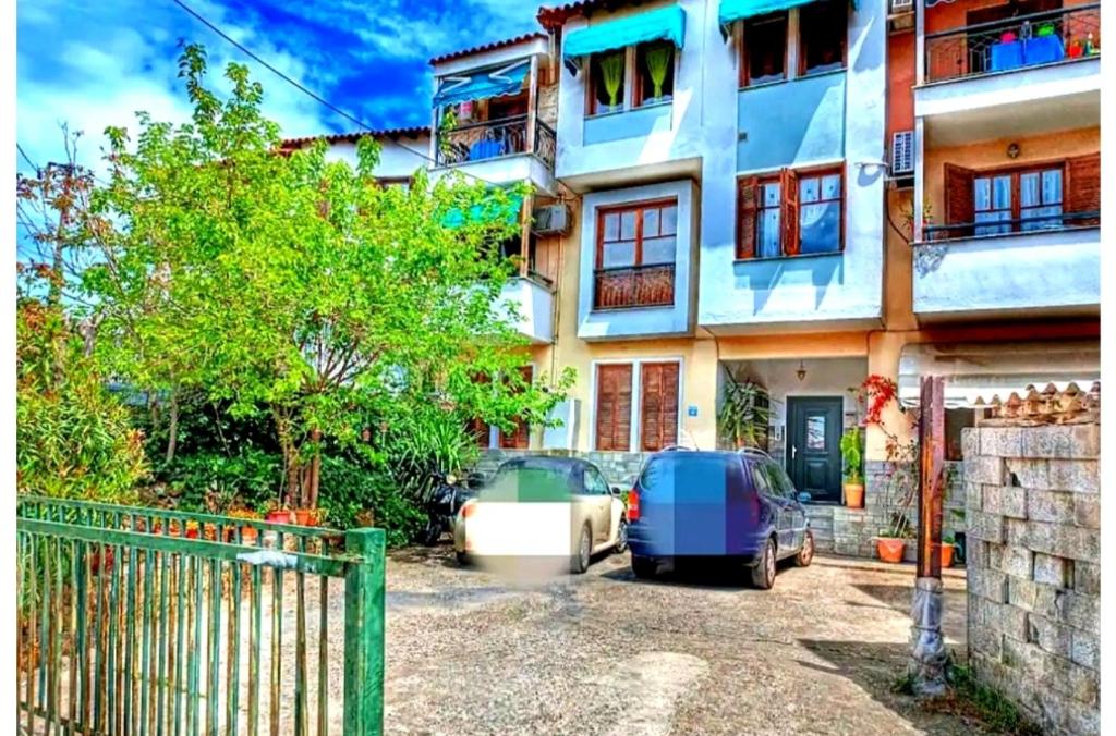PRIVATE PARKING 2συν1 ΣΥΓΧΡΟΝΟ ΔΙΑΜΕΡΙΣΜΑ, Thessaloniki (updated prices ...
