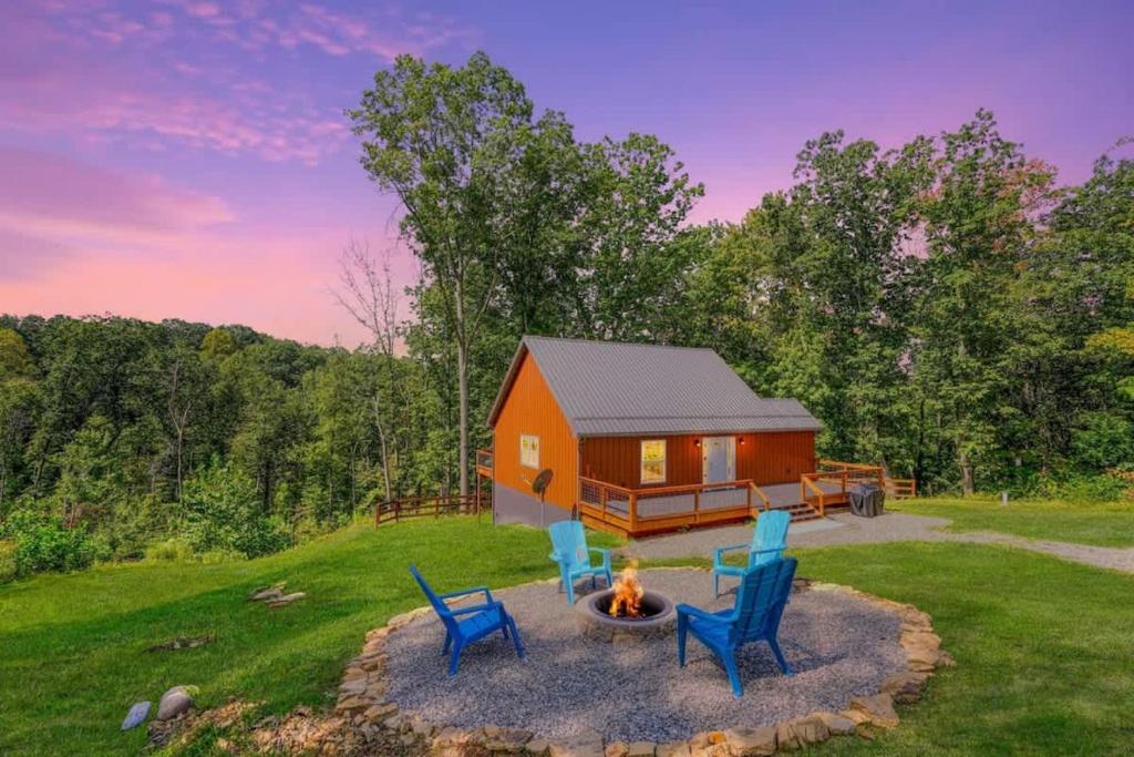 Tranquil Heights Cabin in Hocking Hills, Ray (updated prices 2026)
