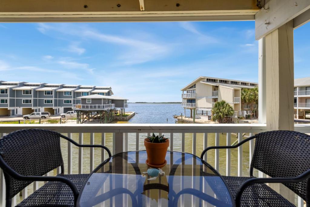 Grands View 210 at Cedar Cove Condos, Cedar Key (updated prices 2026)