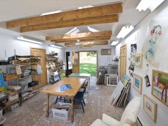 Ben studio, Cetăţuia (updated prices 2025)