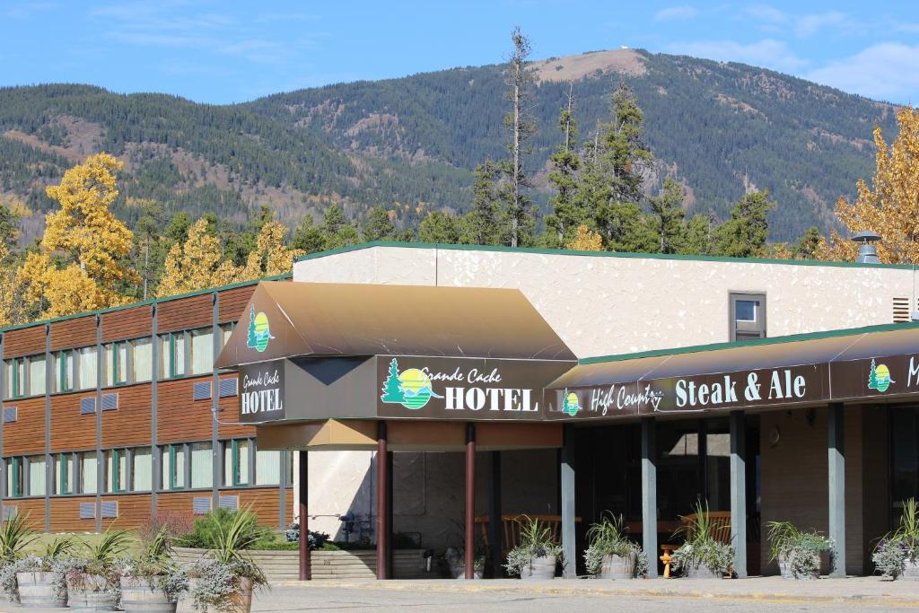 Grande Cache Hotel, Grande Cache (updated prices 2026)