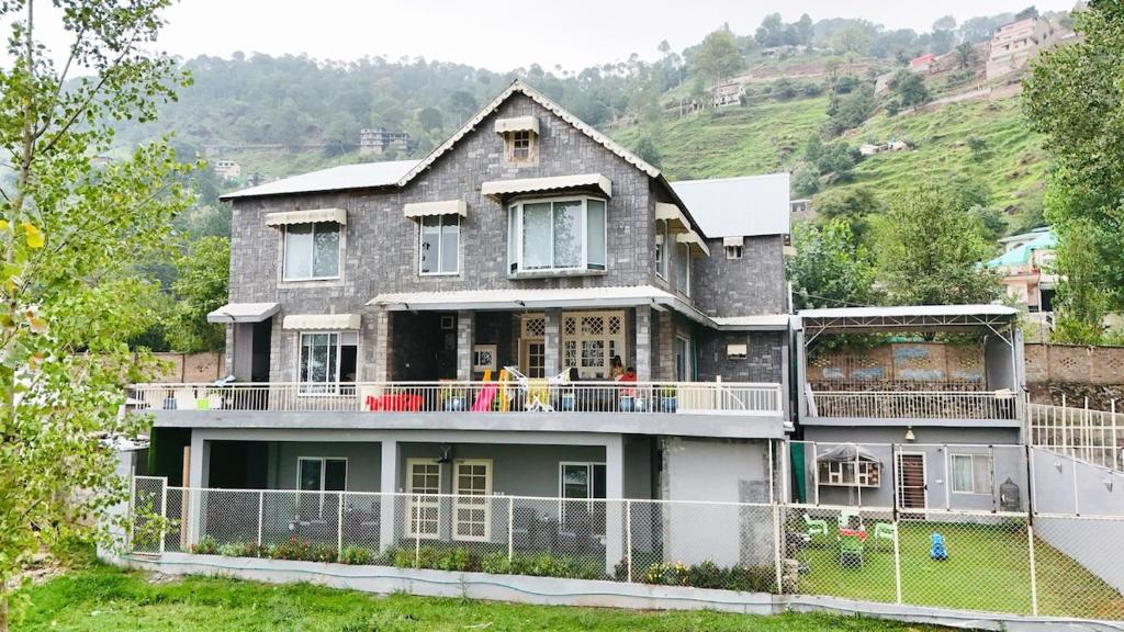 Rain Forest Cottage, Murree (updated prices 2026)