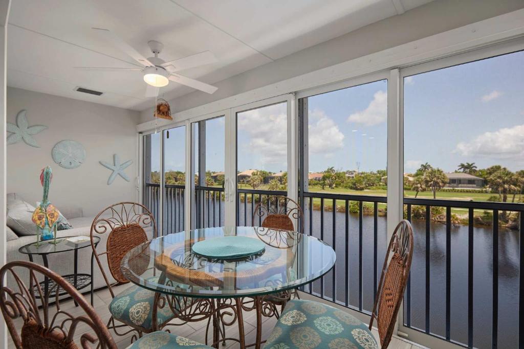 Gorgeous Spanish Cay Residence Steps to Beach, Sanibel (updated prices ...