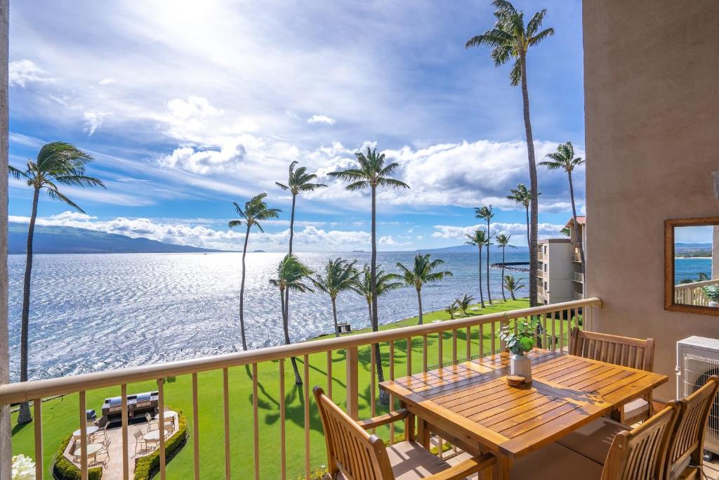 MK412 - Oceanfront Penthouse at Maalaea in South Maui, Wailuku (updated ...