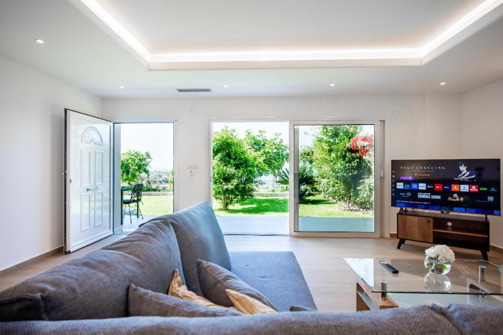 Thea Home, Свороната (актуальные цены 2025 года)