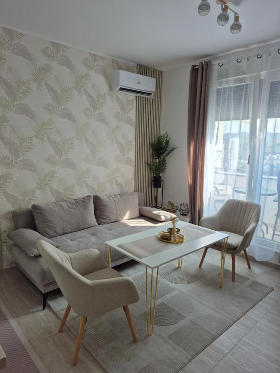 Gold LUX, Novi Sad (aktualisierte Preise für 2026)