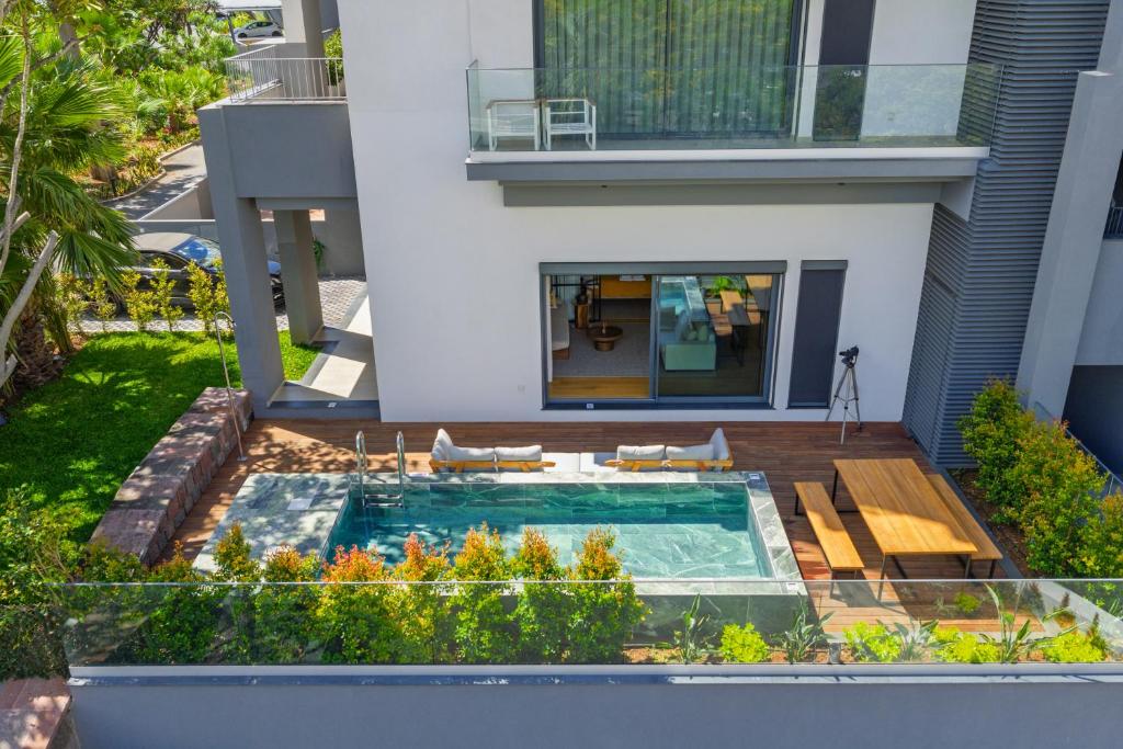 Acqua - Private Swimming Pool, Funchal (updated prices 2026)