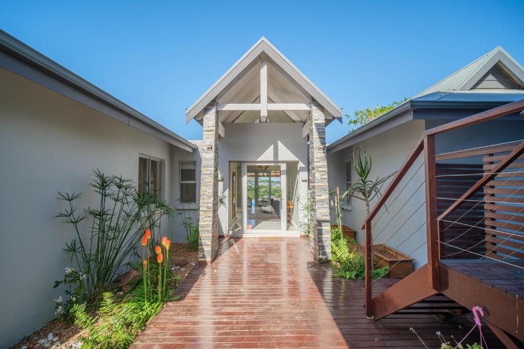 38 Fuschia Way, Simbithi Estate, Ballito (updated prices 2026)