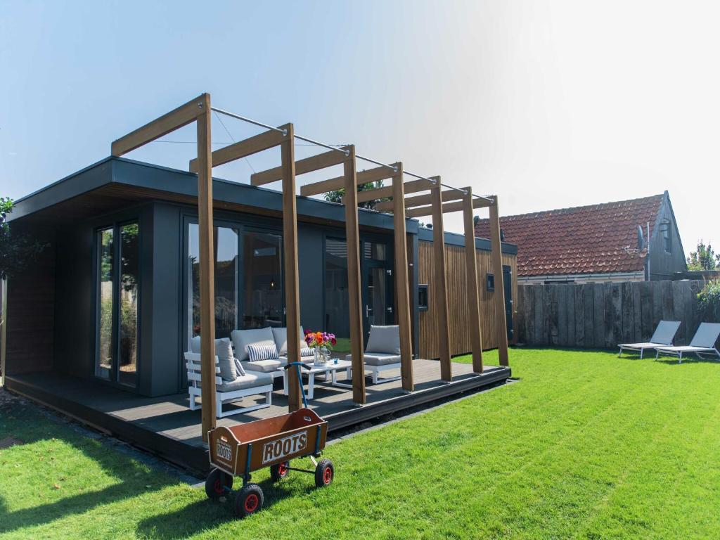 Trendy lodge near Callantsoog Beach, cleaning included, Callantsoog ...
