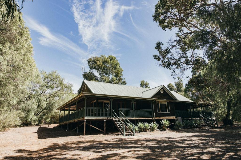 Yallingup Forest Resort, Yallingup (updated prices 2025)