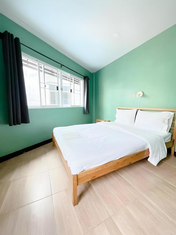 XX GO INN The Giant Swing - เสาชิงช้า, Бангкок (актуальные цены 2026 года)