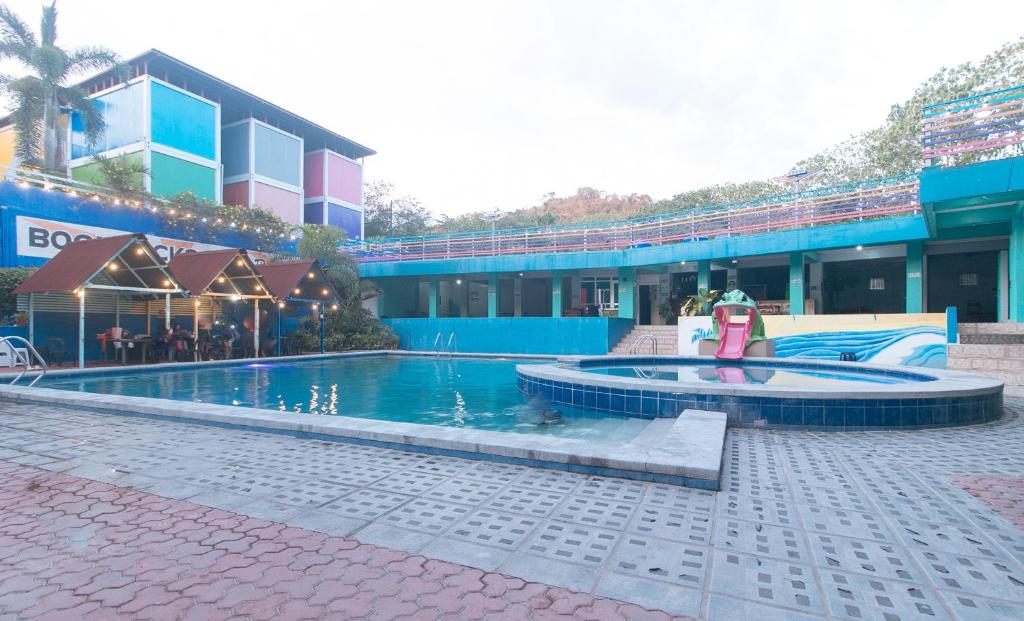 RedDoorz @ Boondocks Cabins Resort, Dalumpinas Oeste (updated prices 2025)