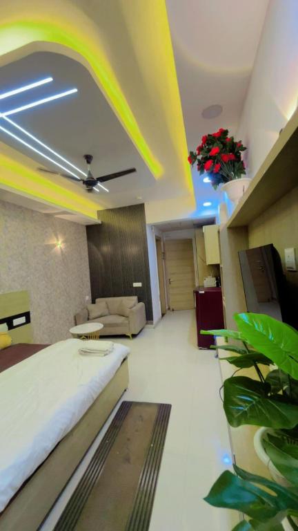 Studio X, Ghaziabad (updated prices 2025)