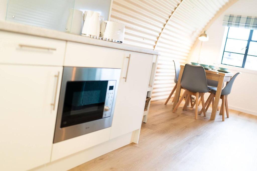 Cultybraggan Hut 37, Comrie (updated prices 2025)