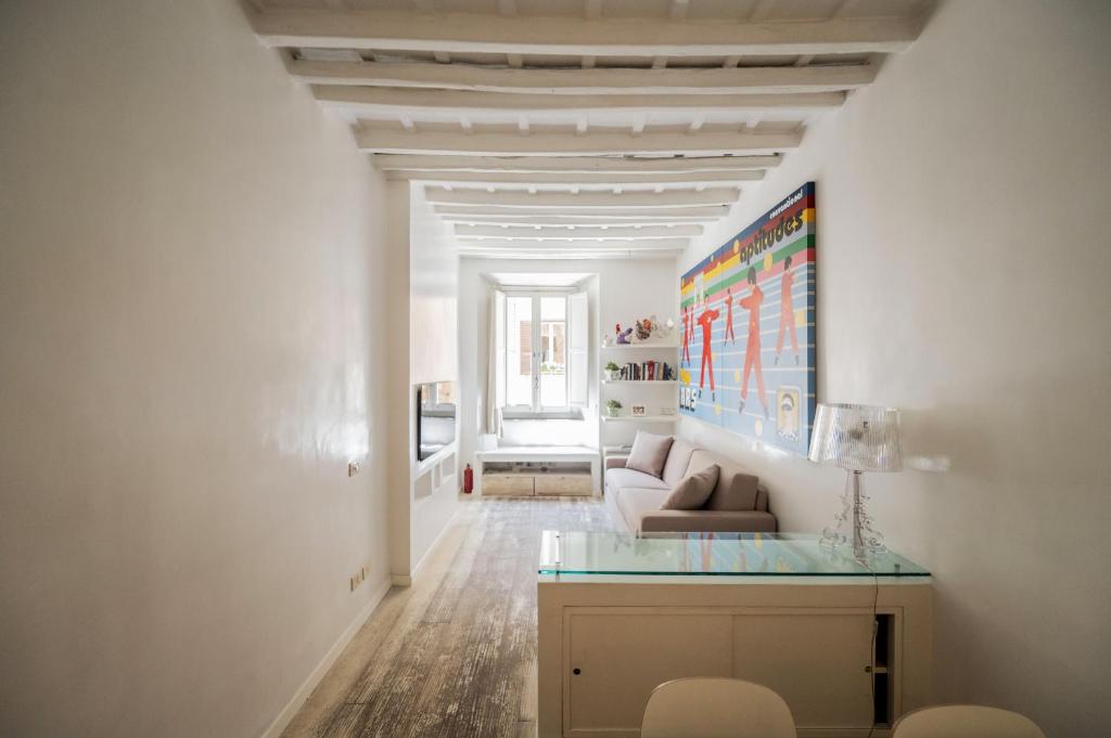Elegant Roman Retreat in Piazza Sforza Cesarini, Roma (precios ...