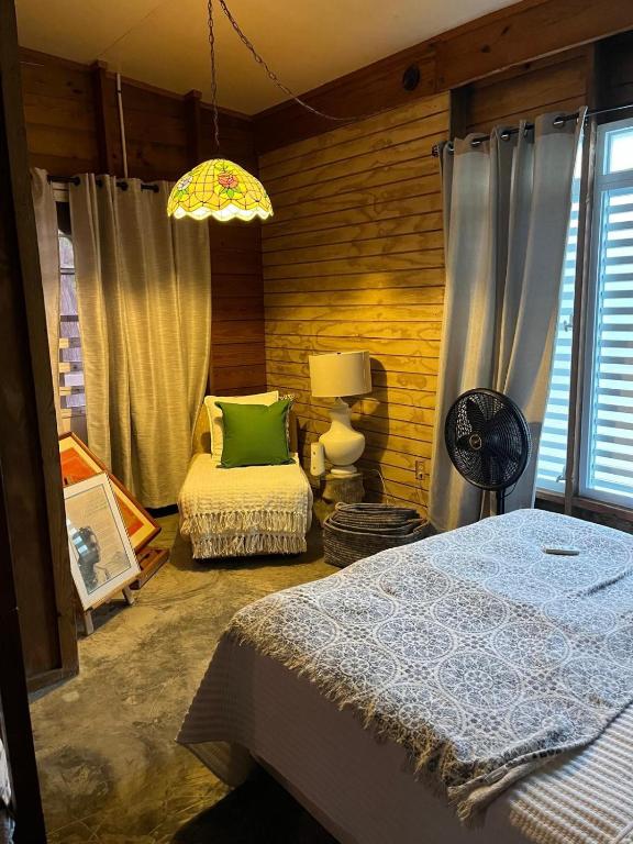 Rustic cabin in the heart of the fields of Pitahaya, Cabo Rojo की (2026 ...