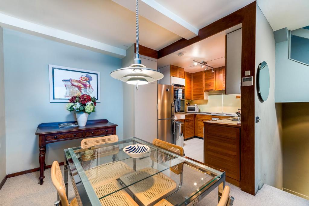 VESTO Princes Gate Mews, London (updated prices 2025)