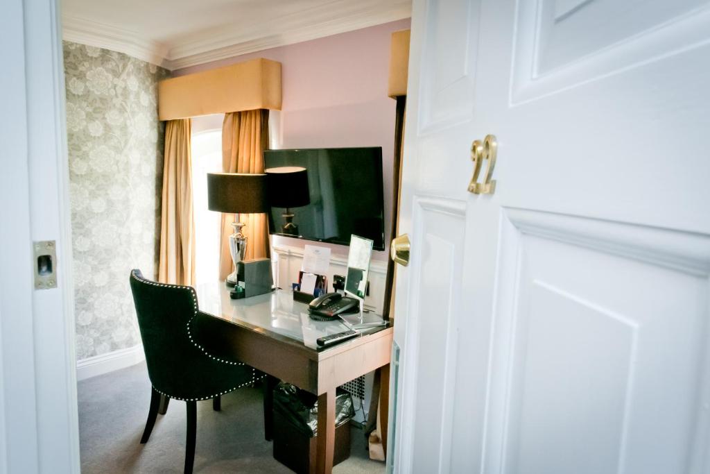 Warbrook House Heritage Hotel, Hook (updated prices 2025)