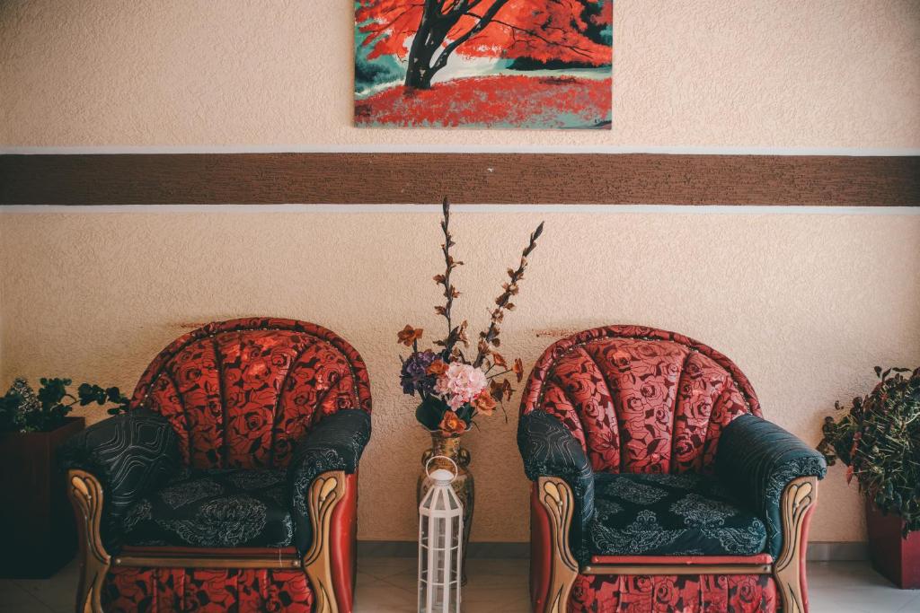 Hotel Skrapari, Çorovodë (updated prices 2025)