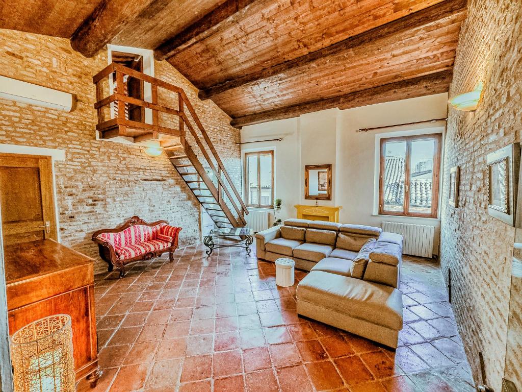 Domus Art Experience Art in the Center of Ferrara, Ferrara (updated prices 2025)