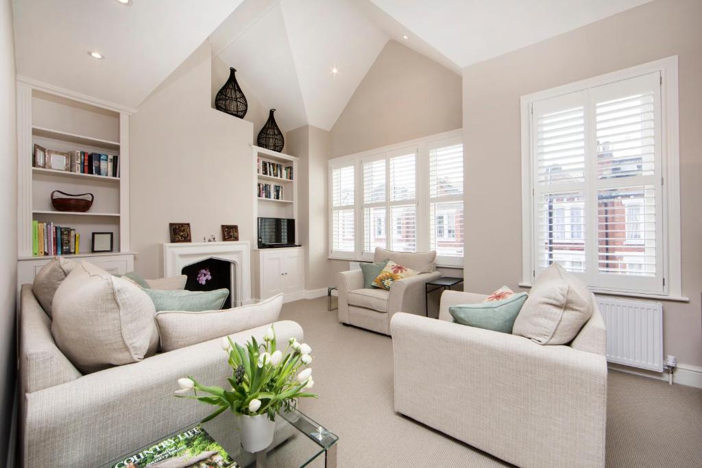Edenvale Street, London (updated prices 2026)