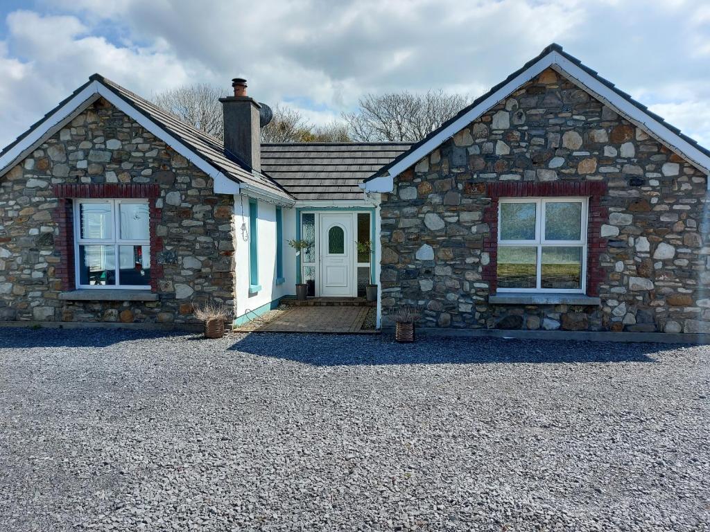 Lislary Cottage on Wild Atlantic Way, Sligo (updated prices 2026)