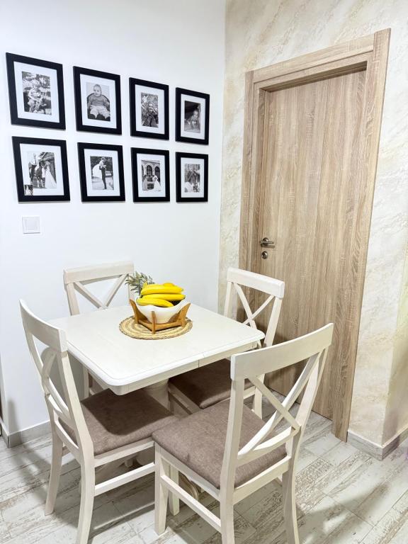 Lux apartman Bijela, Malovići (precios actualizados 2025)