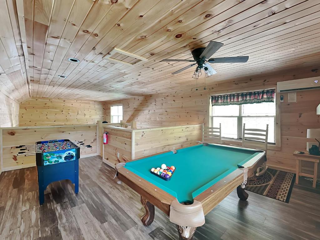 Falling Brook, Gatlinburg (precios actualizados 2025)