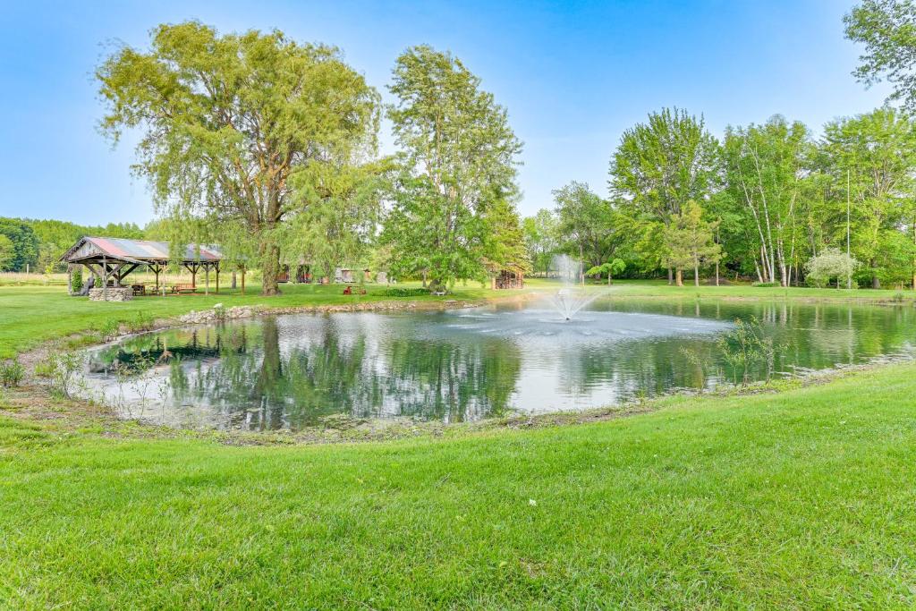 5-Acre Kingston Getaway Pond, Peacocks and Fire Pit, Silverwood ...