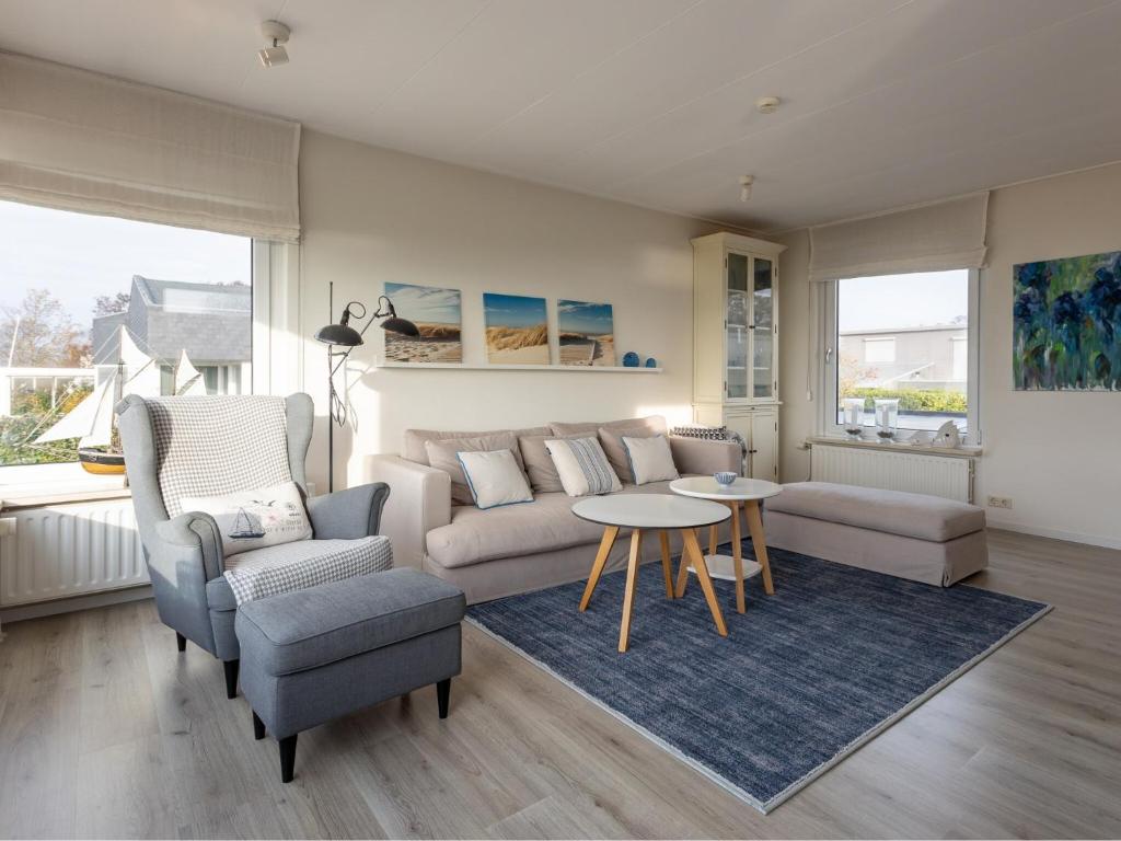 Holiday Home by Lake Veerse Meer, cleaning included, Kamperland ...