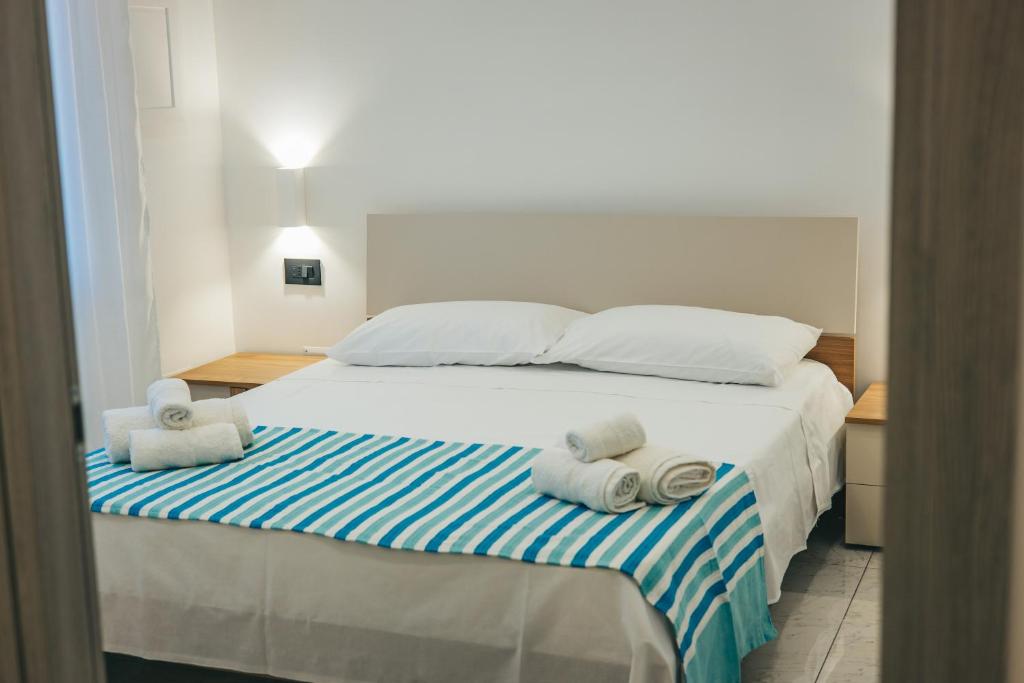 Chloe Rooms, Scalea (updated prices 2025)