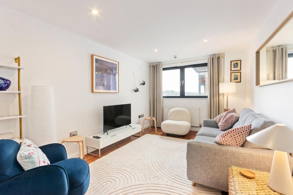 Modern Central 1 bed Wimbledon pad, London (updated prices 2026)