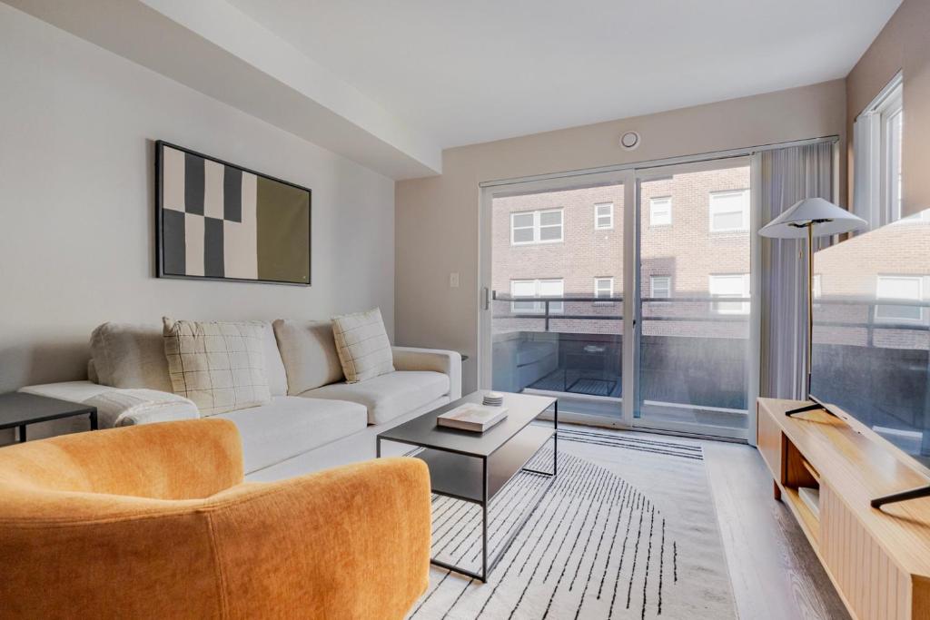 Blueground South Lake Union view nr Lake Union SEA-878, Seattle ...