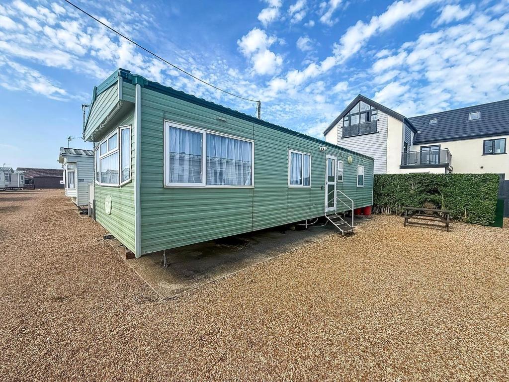 6 Berth Caravan For Hire In Hunstanton By The Beach In Norfolk Ref ...