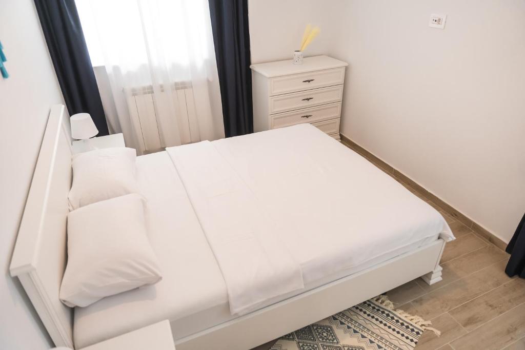 SeaNest Deluxe Seaside, Mamaia Nord (updated prices 2025)