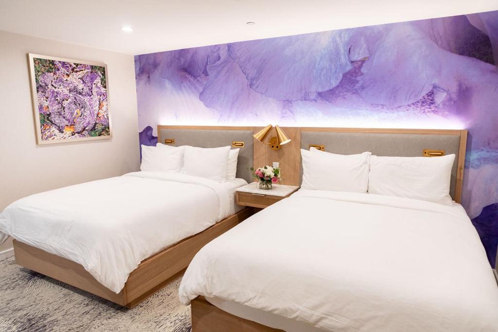 Iris Hotel Boston, Brookline (updated prices 2025)