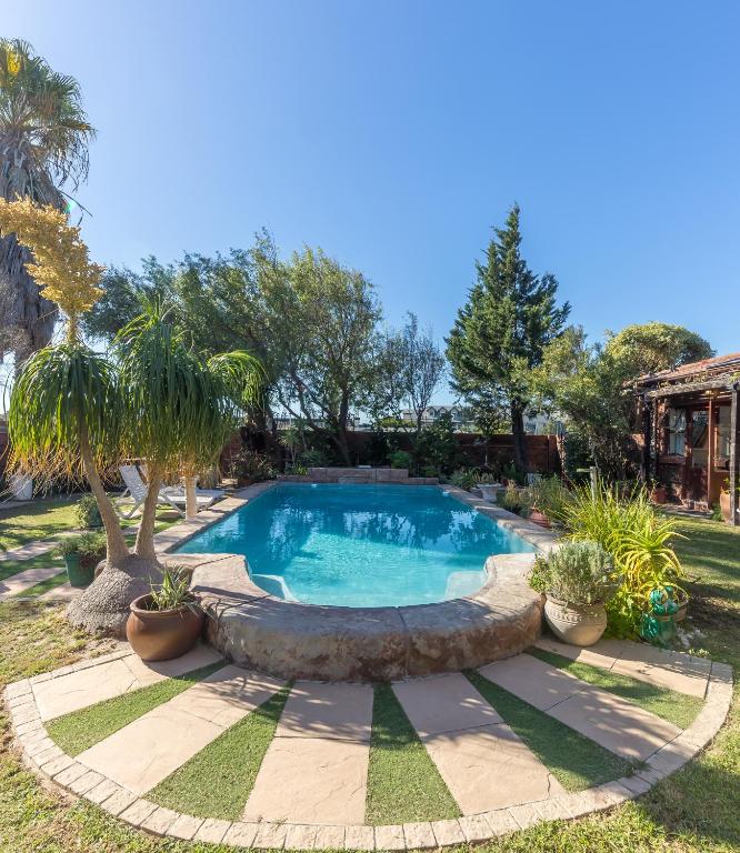 Tambula Guest House, Cape Town (updated prices 2025)