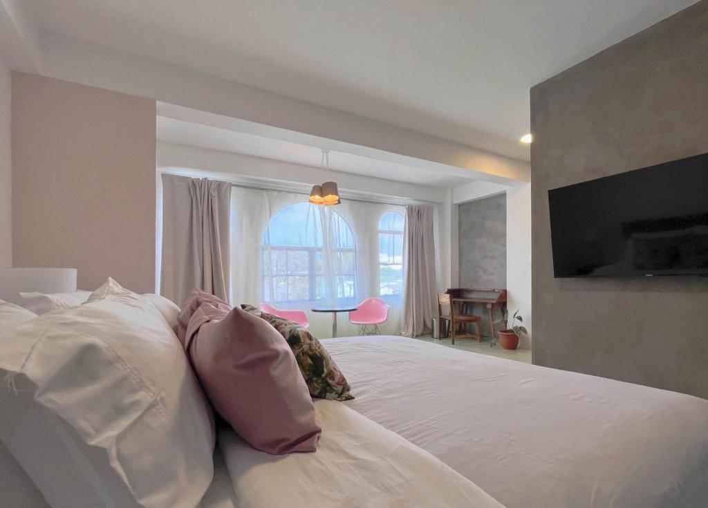 Ipan Noya, Nueva San Salvador (updated prices 2026)
