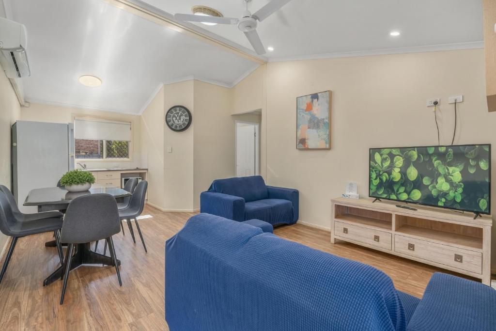 Caboolture Central Motor Inn, Sure Stay Collection by BW, Caboolture ...