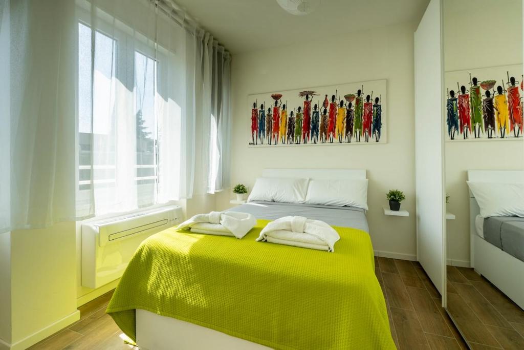 La Piccola Fortezza - Metro Line M1, Milán (precios actualizados 2025)