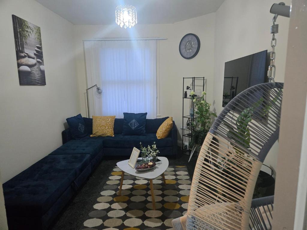 Glamorous and stylish, Wolverhampton (updated prices 2025)