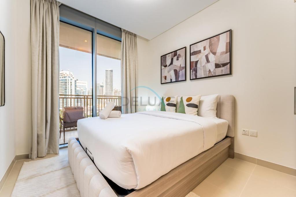 Short walk to Marina Walk and JBR Beach, close to Bluewaters Island and ...