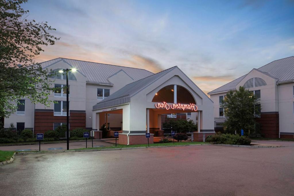 Hampton Inn by Hilton Concord/Bow, Concord (updated prices 2025)