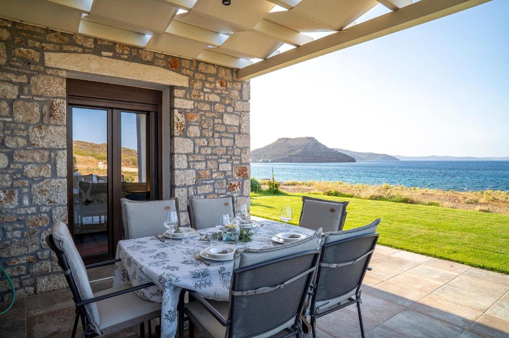 Kavo Plako Studio 2, Palekastron (updated prices 2025)