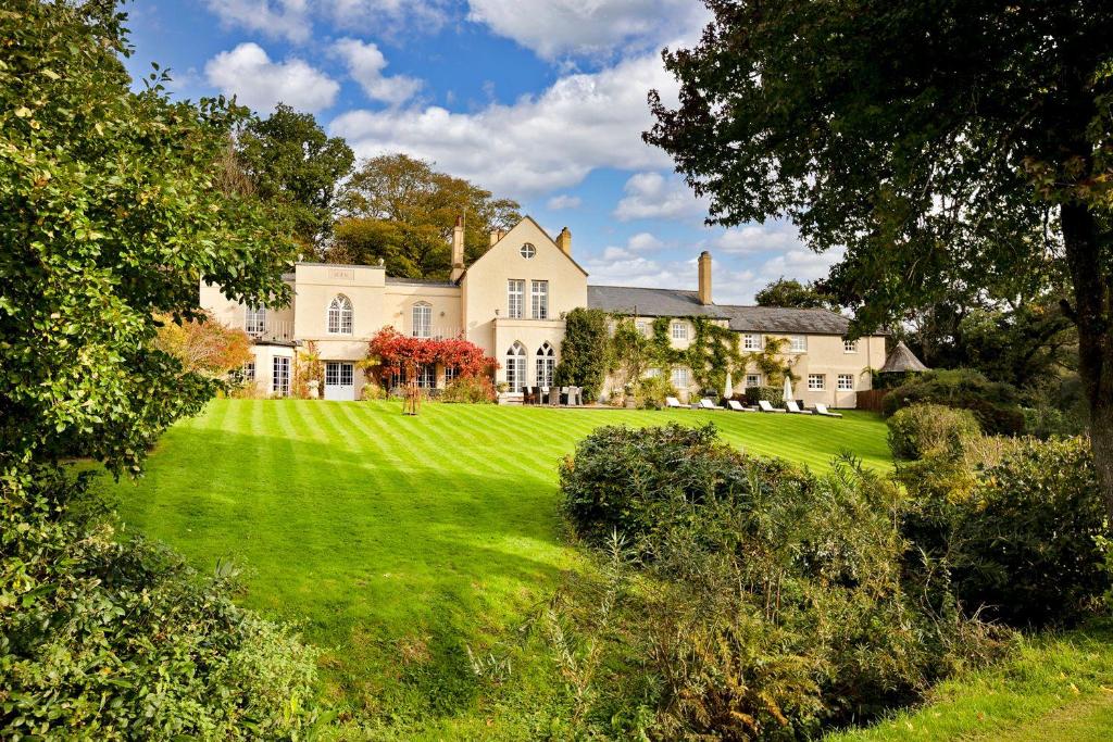 Colleton Hall, Rackenford (updated prices 2026)