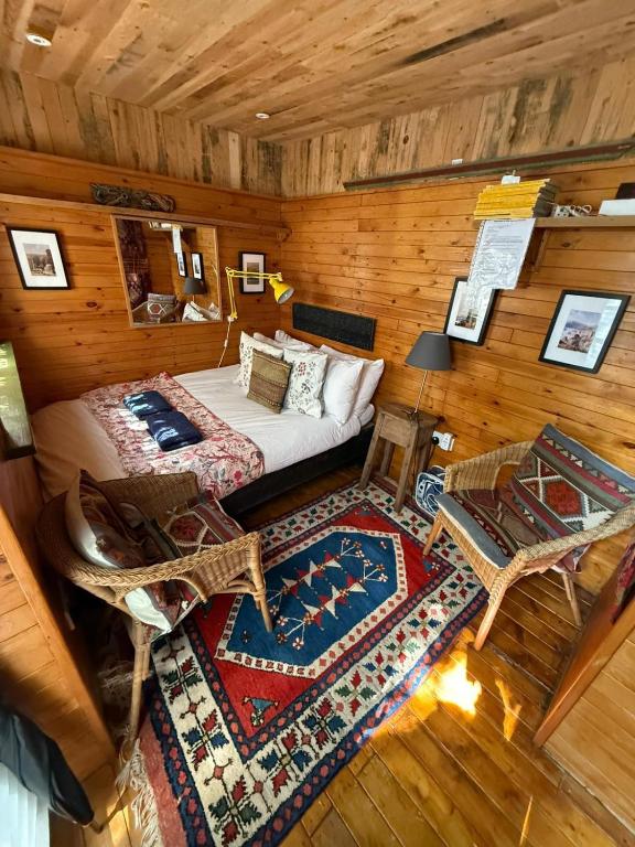 The Tiny Ottoman Farmhouse in Rural Somerset, Kilmersdon (precios ...